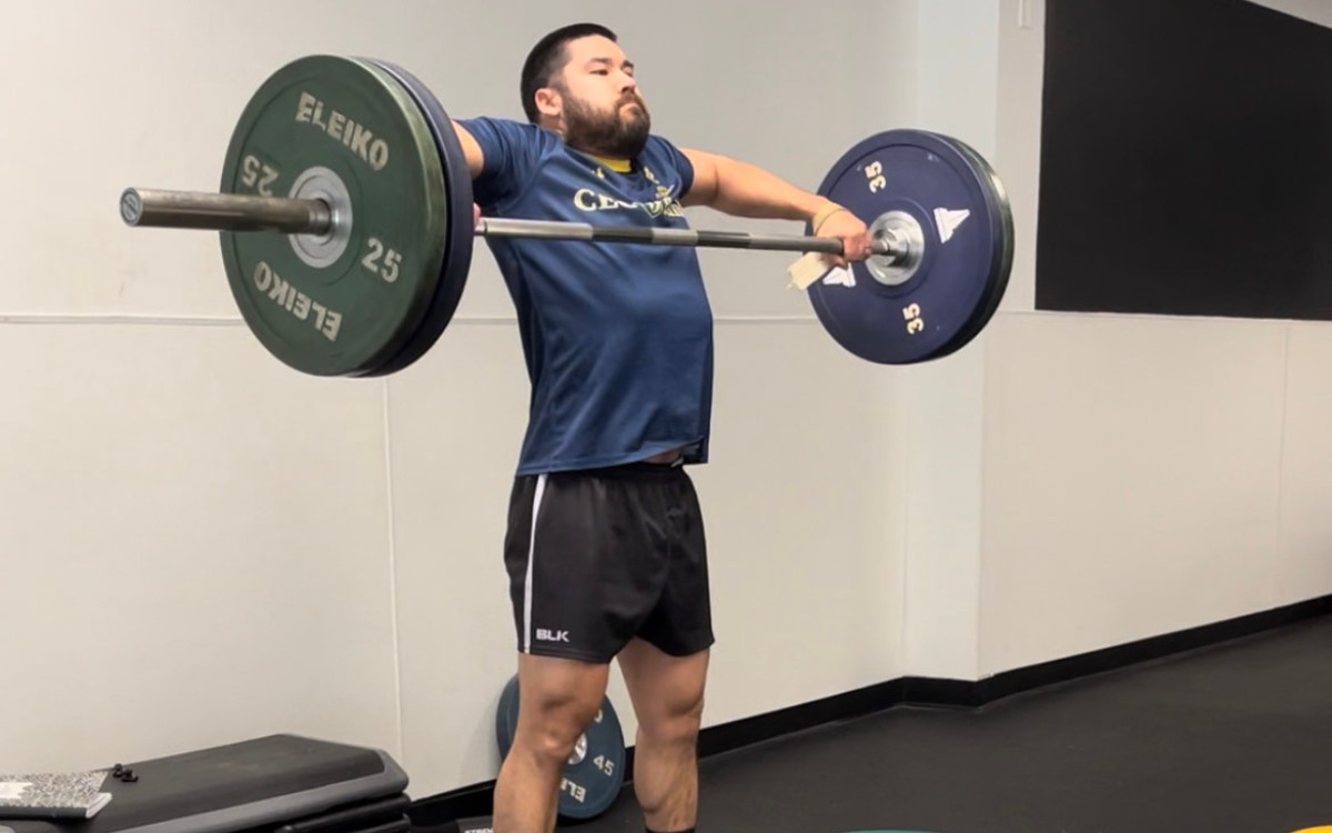 8 Best Budget Barbells (2025): Cheap Barbells That Don't Suck - Revgear ...